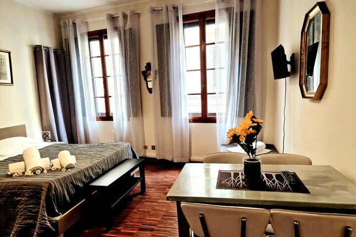 Little Apartment In San Lorenzo - Florence