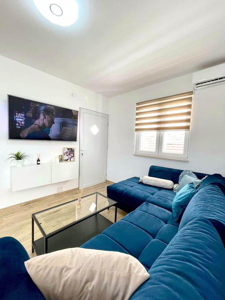 2-bedroom Apartment With Terrace - Korčula