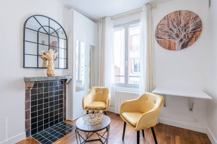 Appartement In Colombes Close De Paris - Colombes