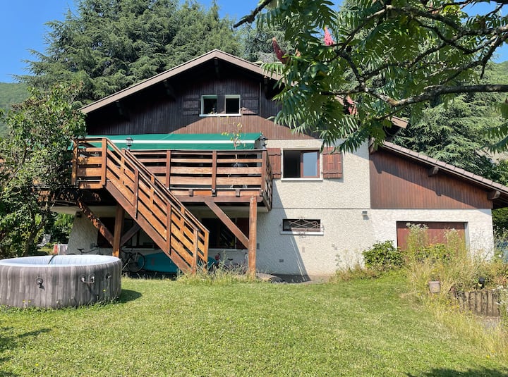 Chalet Annecy Lake For A Family - Annecy