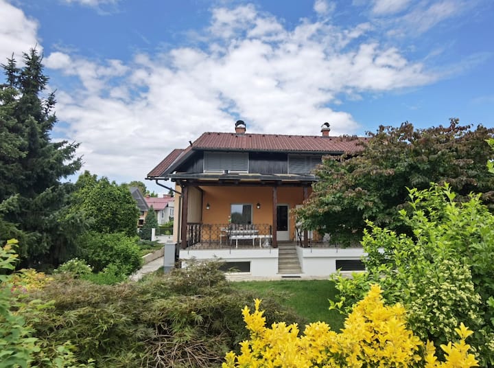 Comfortable Condo For Long-term Stays - Ljubljana