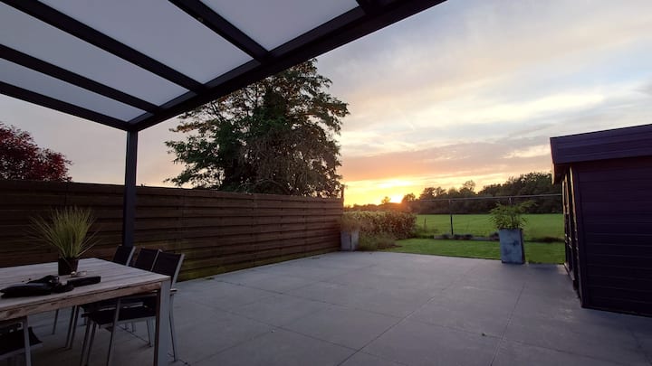 Tuinappartement Van 175m² En 4 Slaapkamers - Hasselt