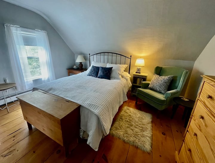 Light-filled Loft Apartment, Close To Beaches - Coast Guard Beach, MA