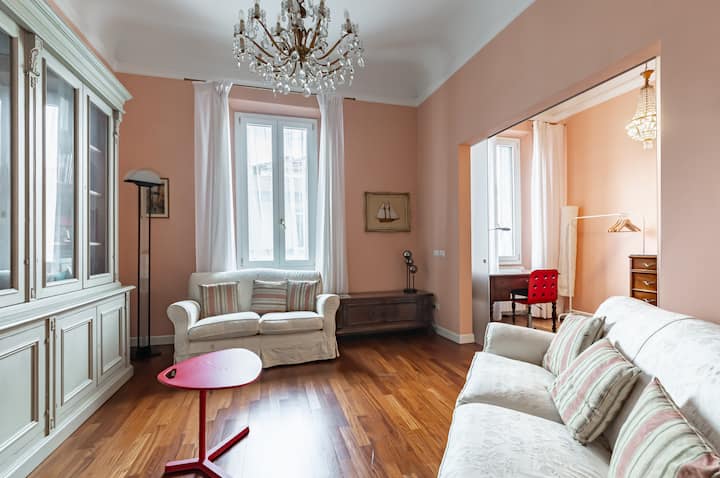 Guesthost - Stibbert & Statuto Elegant Apartment - フィレンツェ