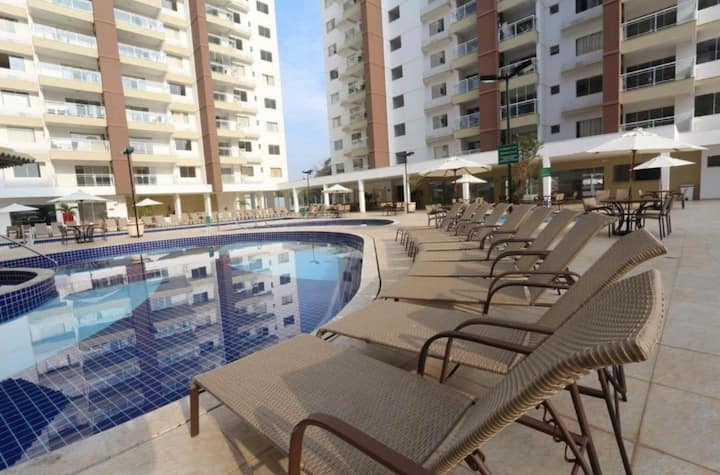 Apto Aconchegante- Vista Para Piscina 
4º Andar - Caldas Novas