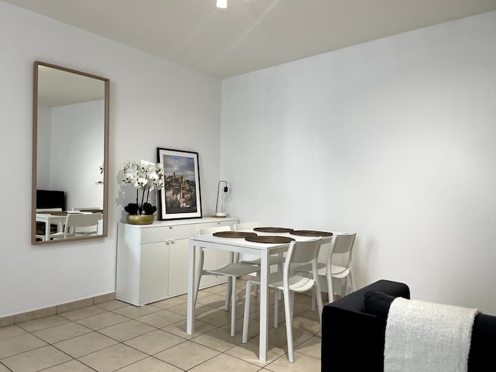 Appartement En Plein Centre - Chauvigny