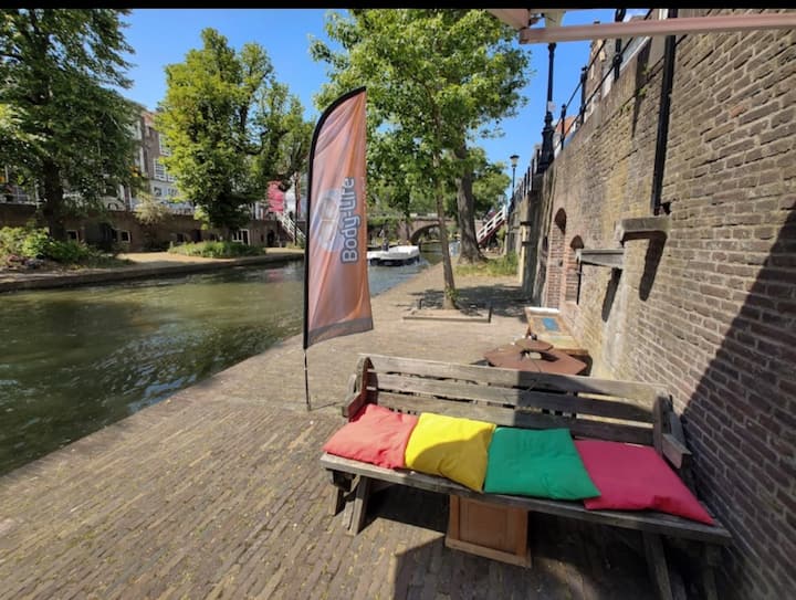 Historische Werfkelder Aan De Oudegracht - Utrecht