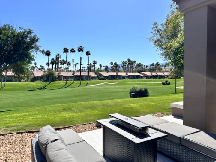Golf Resort Paradise - Palm Desert, CA
