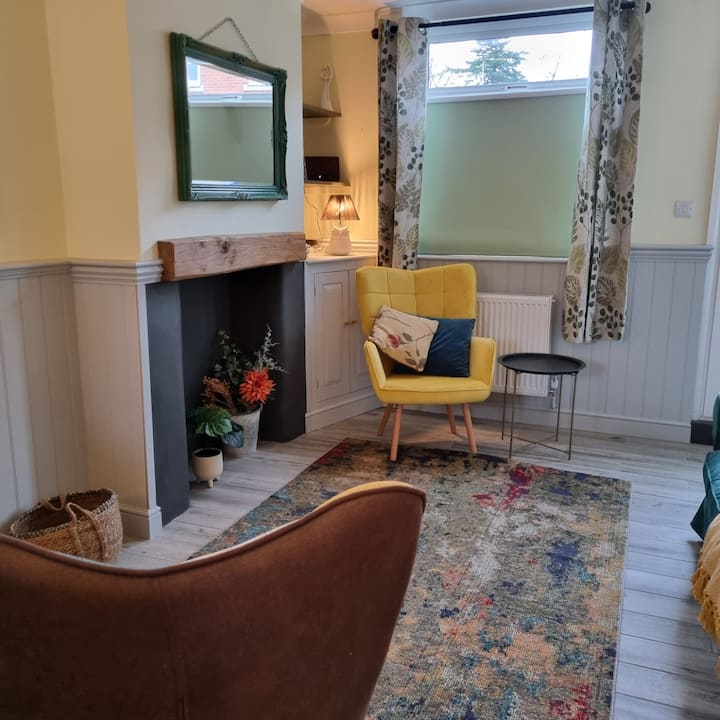 Nearenuf Cottage - Louth