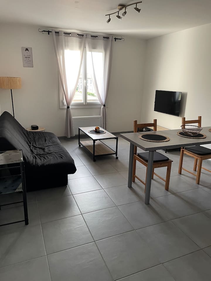 Charmant Studio, Parking Gratuit Et Wifi Fibre - Digne-les-Bains