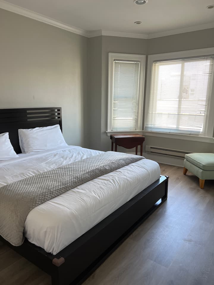 North Beach Flexie House - San Francisco, CA