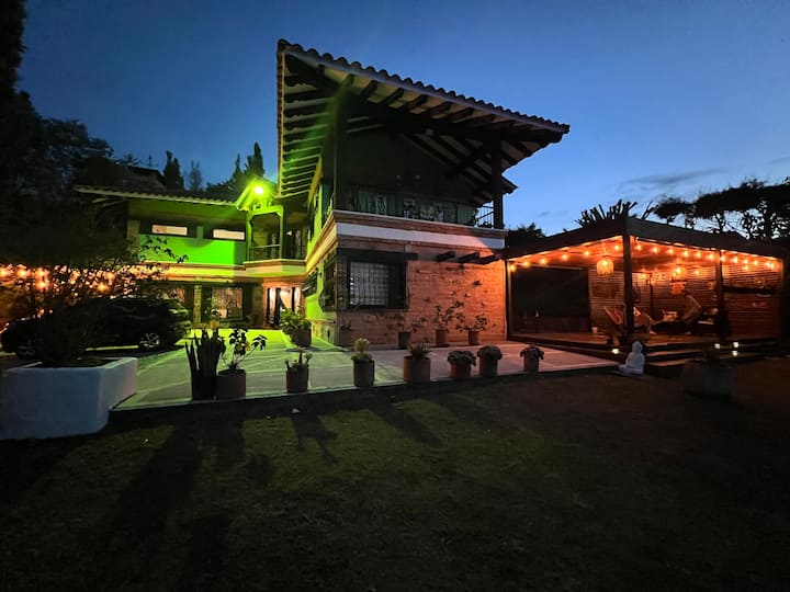 Countryside View, 40 Mins To Medellíin - La Ceja