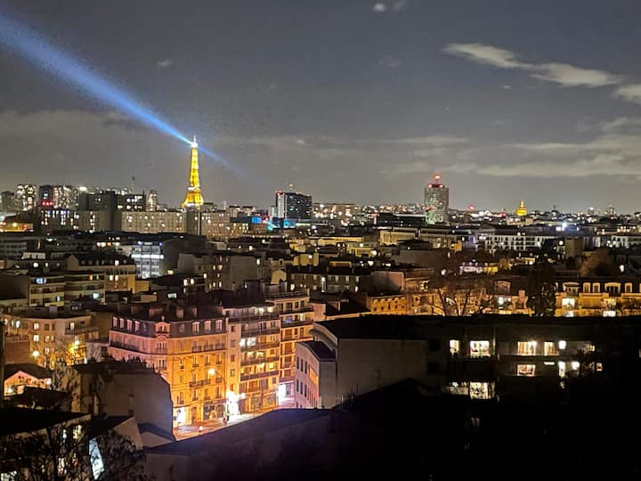 Rooftop Of Paris - Eiffel T View - Issy-les-Moulineaux