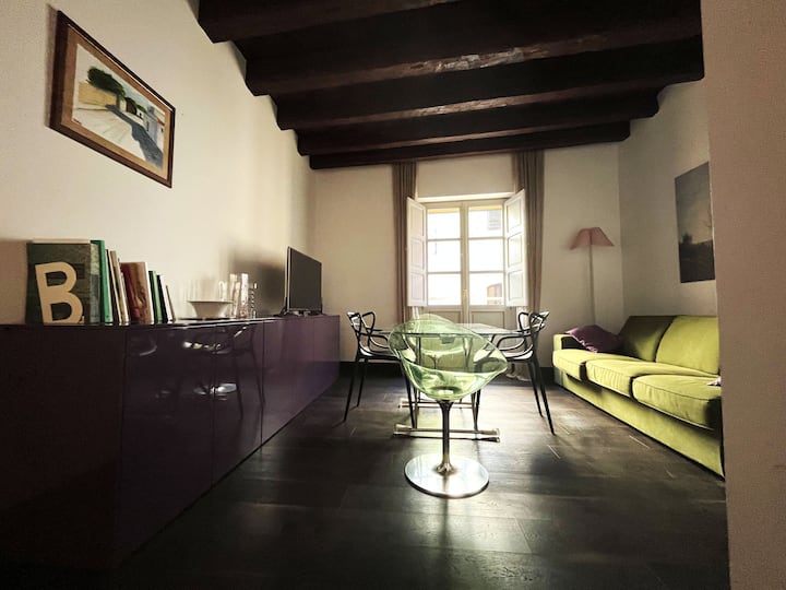 Chic Marina Apartment Close To Old Town (R3382) - Cagliari