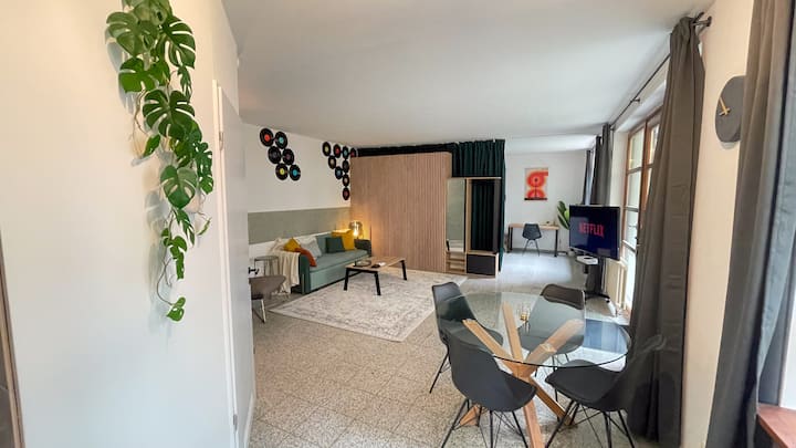 Modern City Apartment L Netflix L Fast Wifi L Xbox - Berlijn