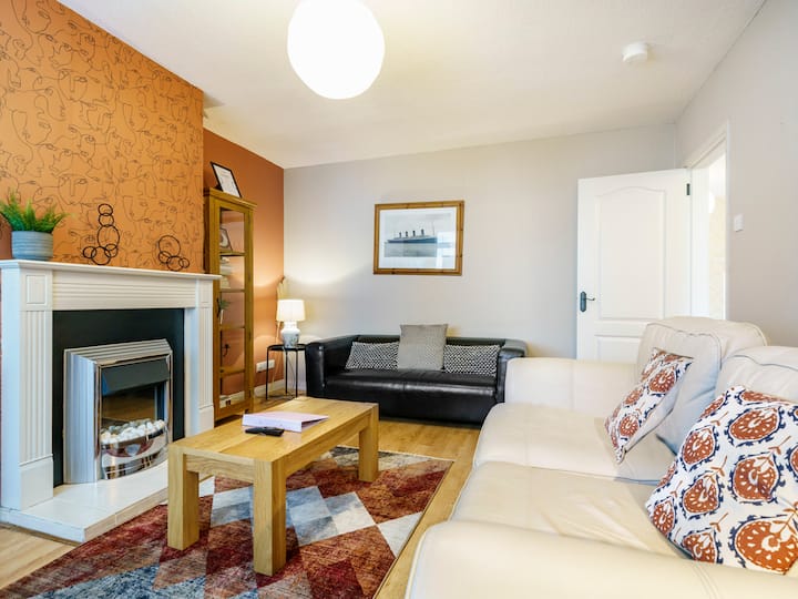 Lovely Home In Holywood | Lots Nearby | Seaside - Belfast