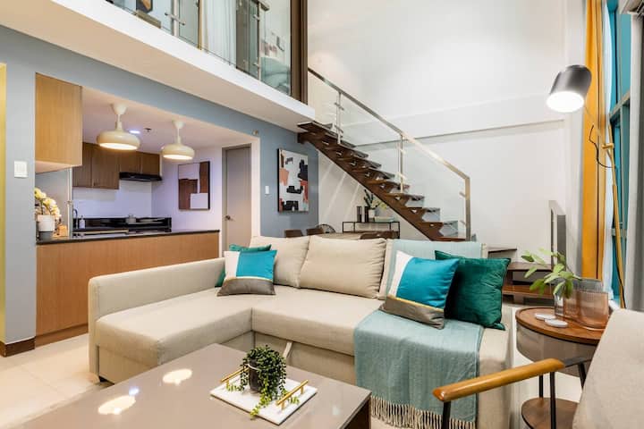 An Eclectic Loft Space W/ Pool And Gym - Pasig