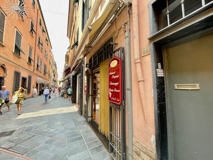 [À 20 Mt De La Mer] Le Charme Du Centre Historique - Loano