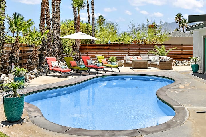 Perfect Pool Safari - Palm Springs