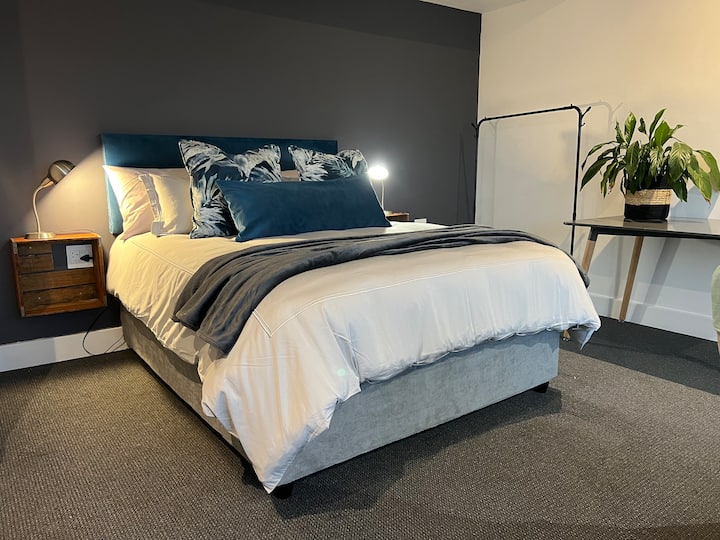 Waterfront Studio Apartment No. 5 - Hermanus