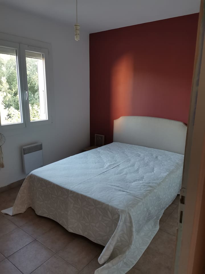 Maison Au Bord Du Canal - Carpentras