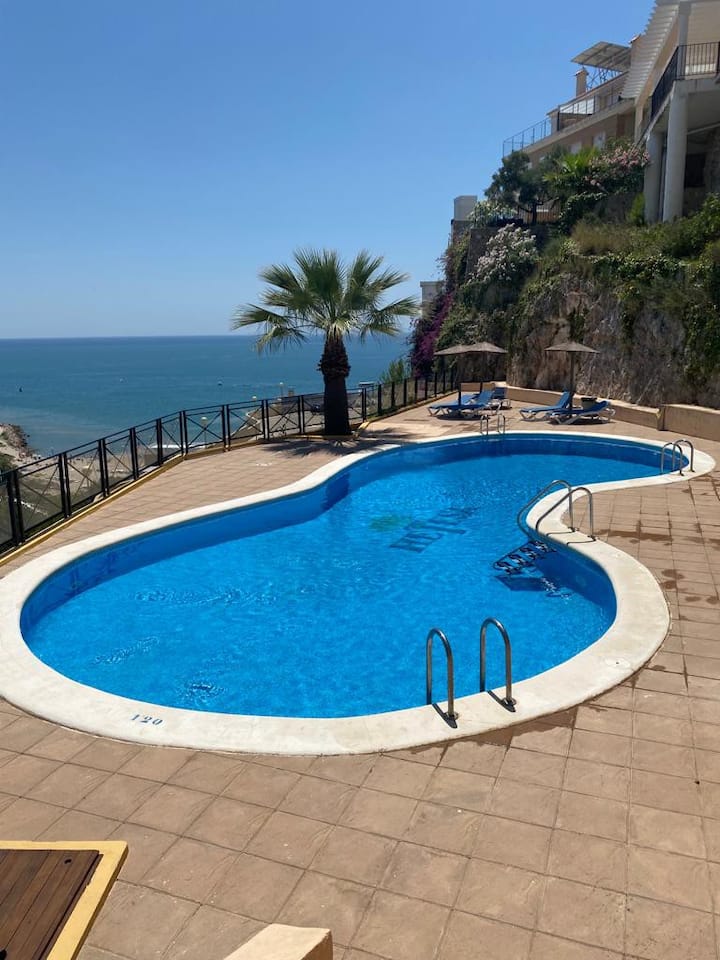 Relax Mar Y Piscina En Cap Blanc - Sueca