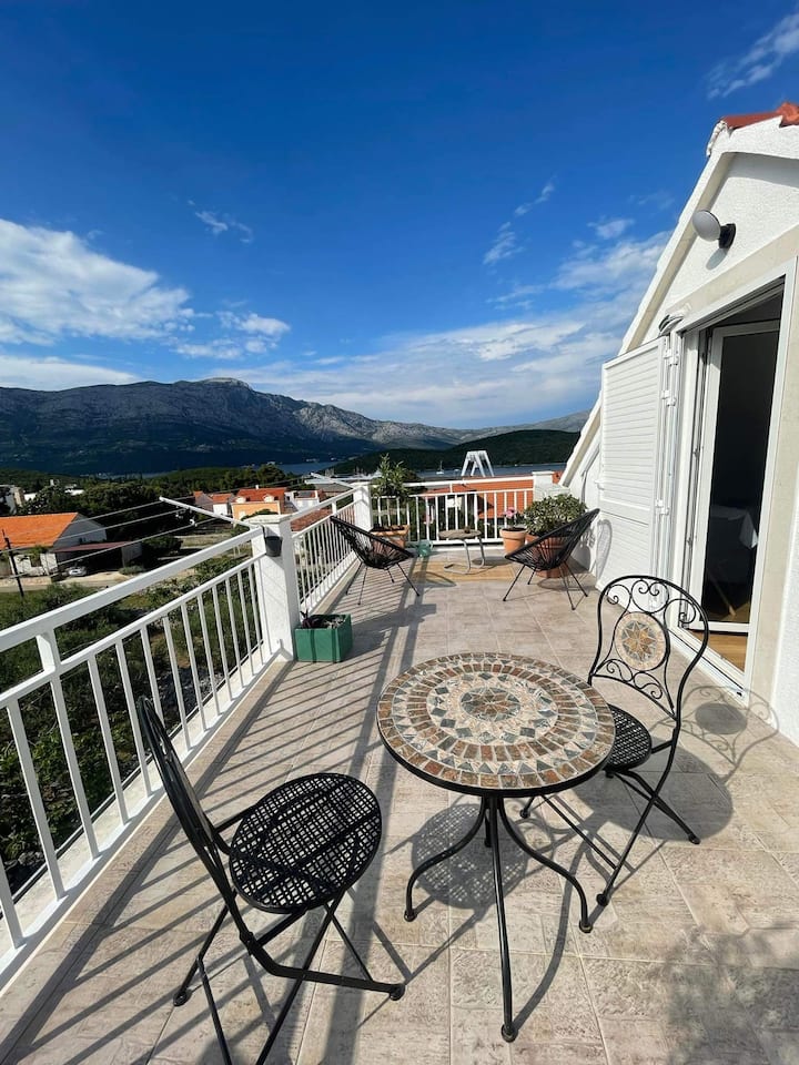 Penthouse Apartment With Terrace - Korčula