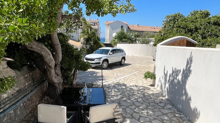 Maison+terrasse Au Calme à 100m De L’eau, Vue Mer - Marsella
