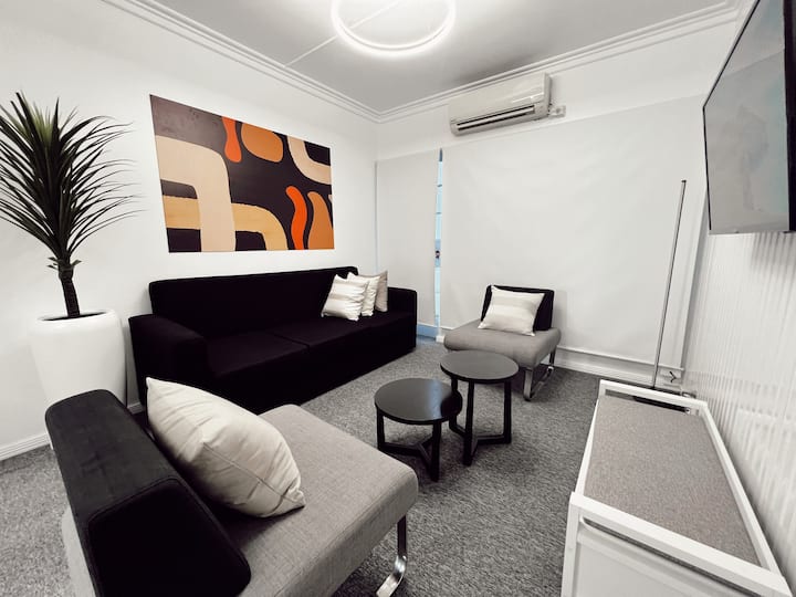 Gem 7 Gladstone - Suva Cbd 2 Bedroom Apartment - スバ
