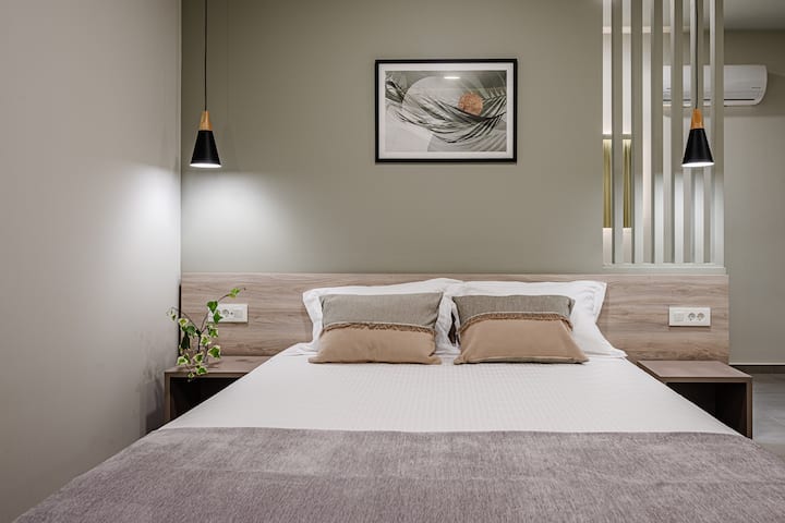 Anemoni Suites - S2 * 5-min Walk Main Strip/beach - Zakynthos