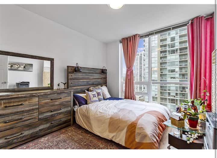 Apt 2 Beds 2 Bath-downtown Of Coquitlam - Coquitlam