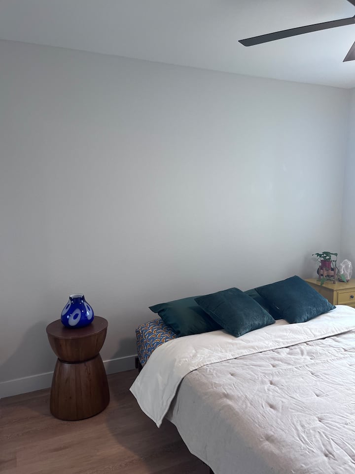 Costa Mesa Oasis W/ Private Bath - Newport Beach, CA