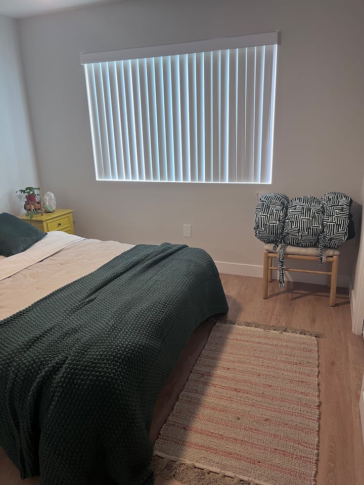 Costa Mesa Oasis W/ Private Bath - Newport Beach, CA