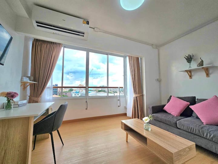Cozy&spacious 1br W/ Mountain View In Nimman - Chiang Mai