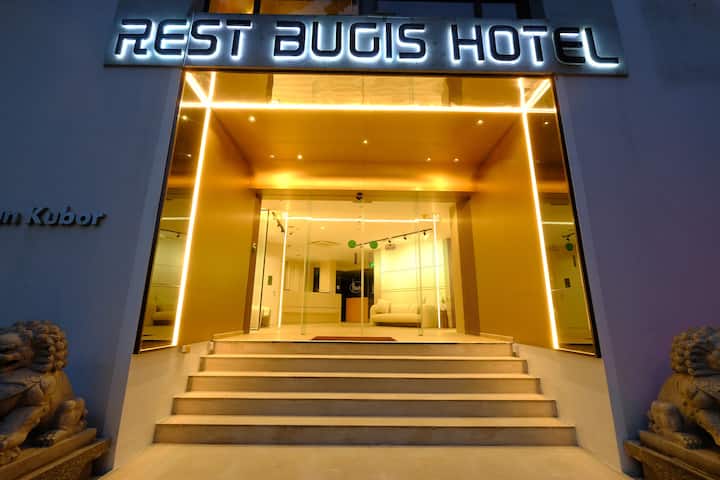 【Rest】bugis/cinematic Family No Window With Pool - Singapore