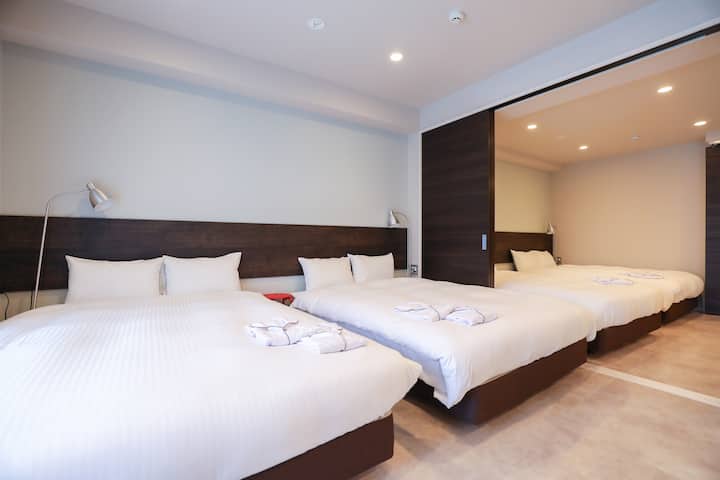 So Sumiyoshi ダブルベッド4つのファミリールーム・ソファー - Fukuoka Prefecture, Japan