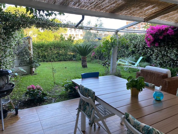 Large & Comfort @Eur Rome Garden Parking A/c - Rome