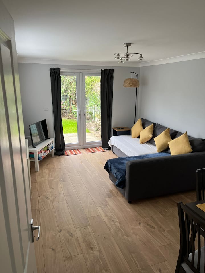 Lovely Little Seaside Bungalow - Herne Bay