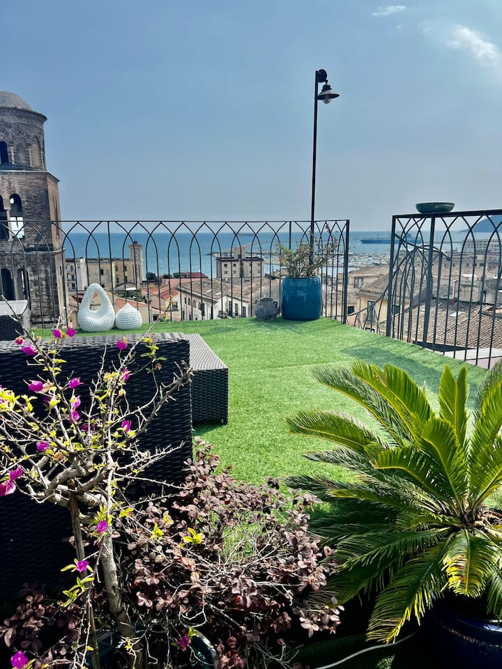 Attico Al Duomo Centro Storico Salerno - Vietri sul Mare