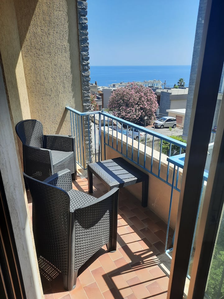 Vista Mare , Silenzioso - Ospedaletti
