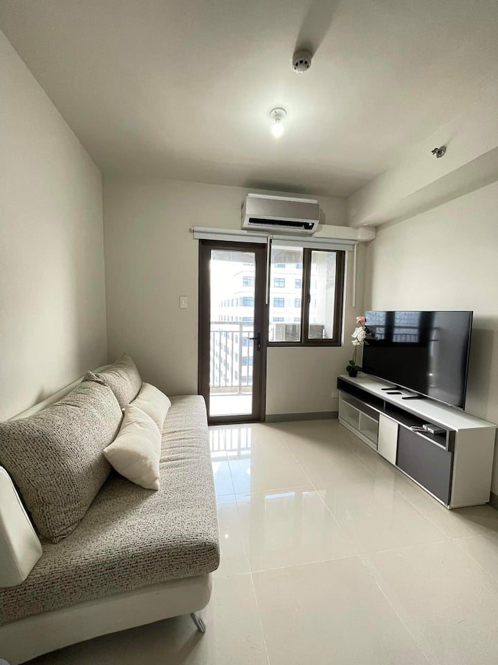 Spacious 2br & 2bath @ S Residences (Moa Pasay) - Pasay