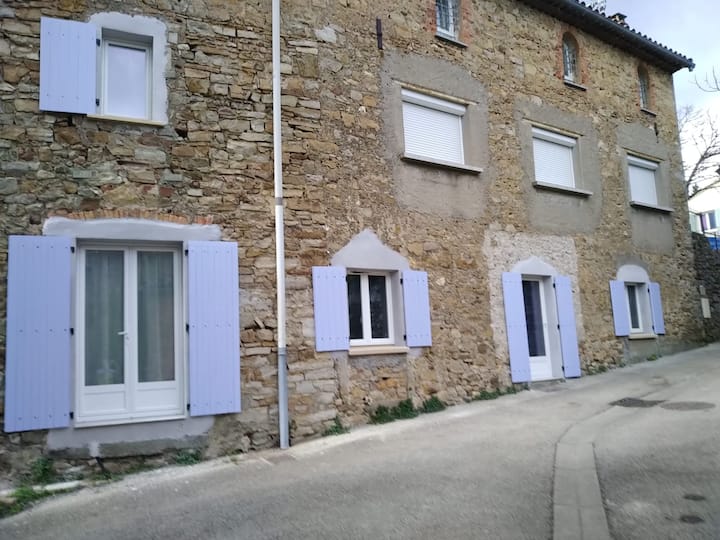 Magnanerie Leony 2 - Le Martinet