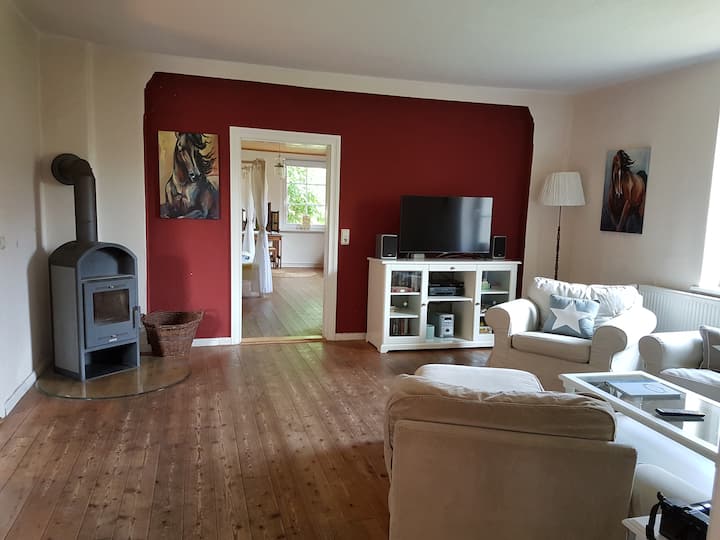 Familienwohnung Auf Pferdehof - Templin