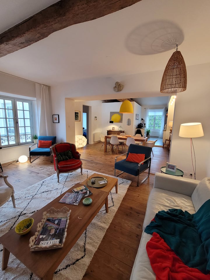 ÉLégant Hôtel Particulier • Jardin Privé & Parking - La Rochelle