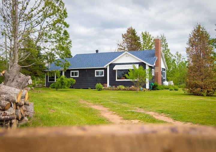 Rosedune Summer Cottage - Stanhope, PE, Canada
