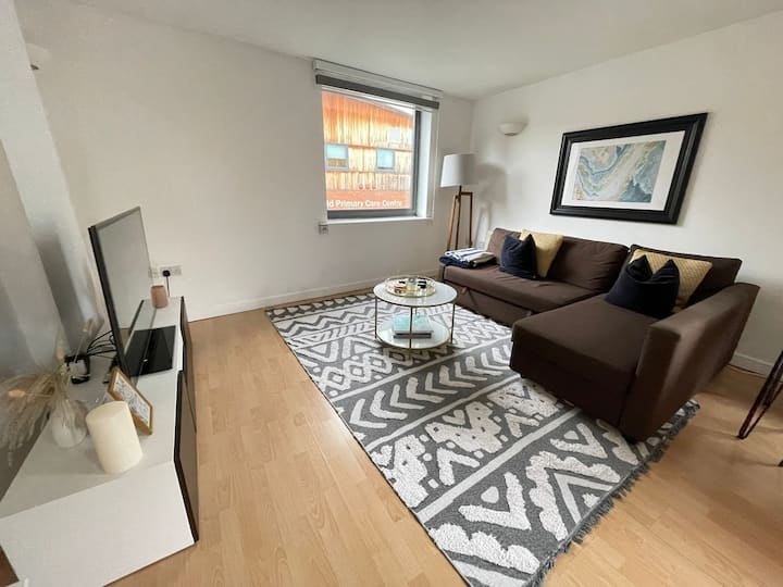 Kings Cross - Spacious 2bed 2bath W/balcony - London Euston station