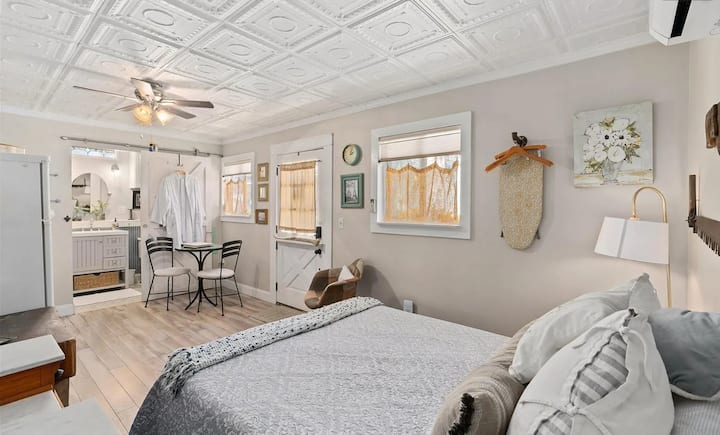 The Highlands Hen House - Denver, CO