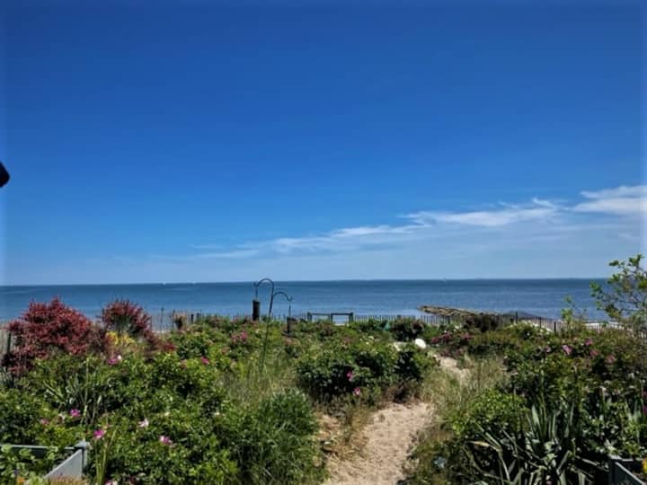 Luxury Living On The Beach - Fairfield, CT