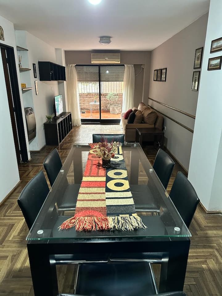 Departamento En Nueva Córdoba Con Asador - Córdoba, Argentina