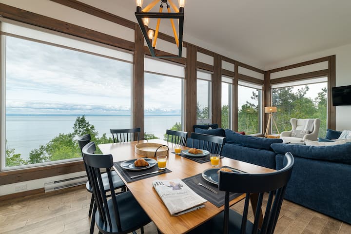 Hôtel à La Maison - Le Phare D'irène Spa Et Fleuve - La Malbaie